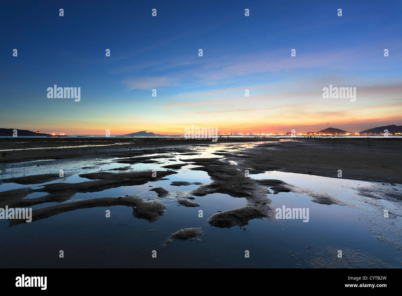 beach and sea sunset Stock Photo - Alamy