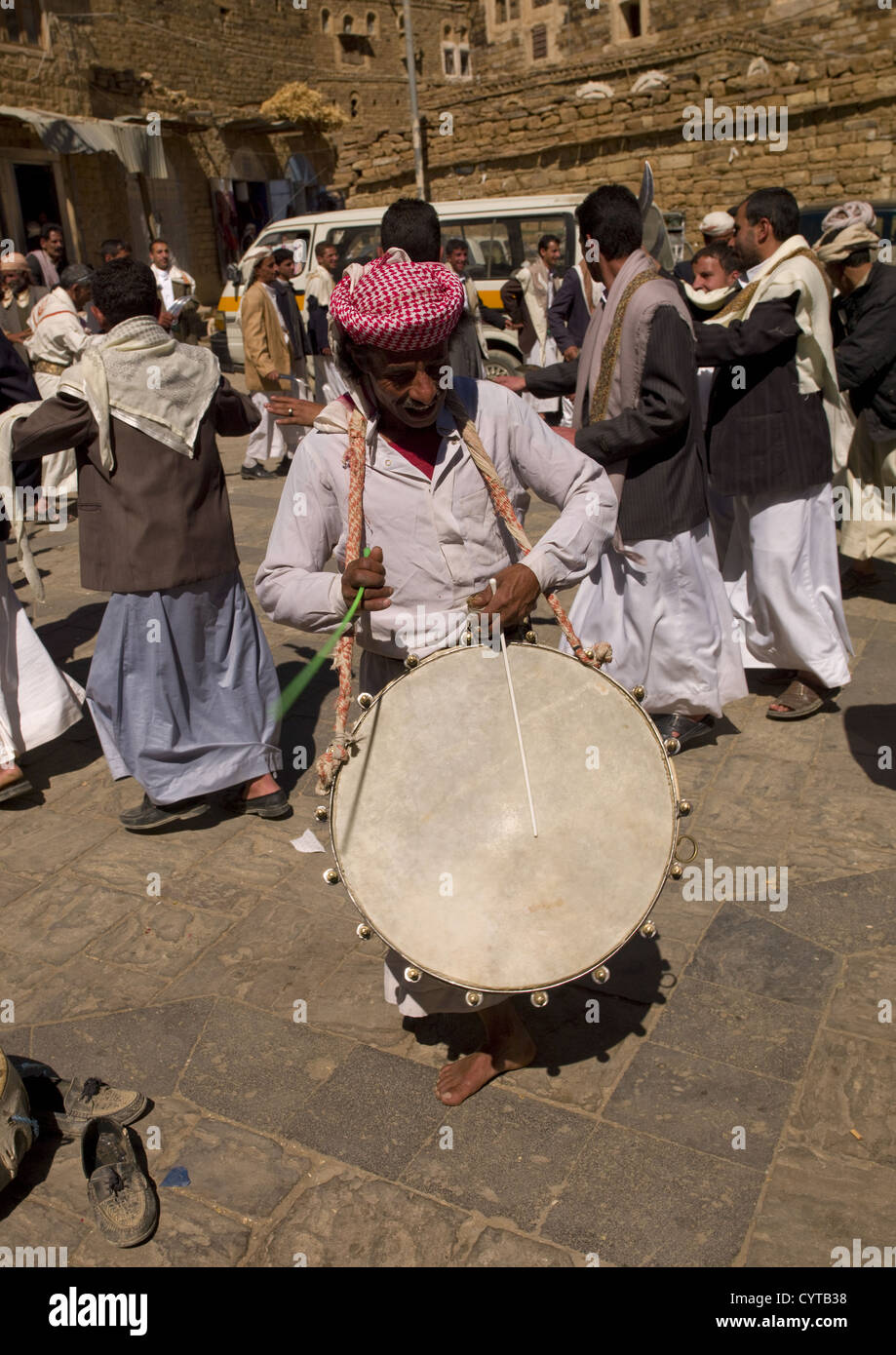 Yemen wedding hi-res stock photography and images - Alamy