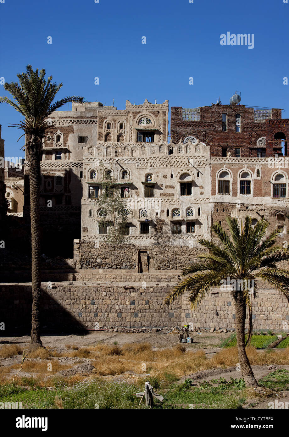 Rammed earth house construction hi-res stock photography and images - Alamy