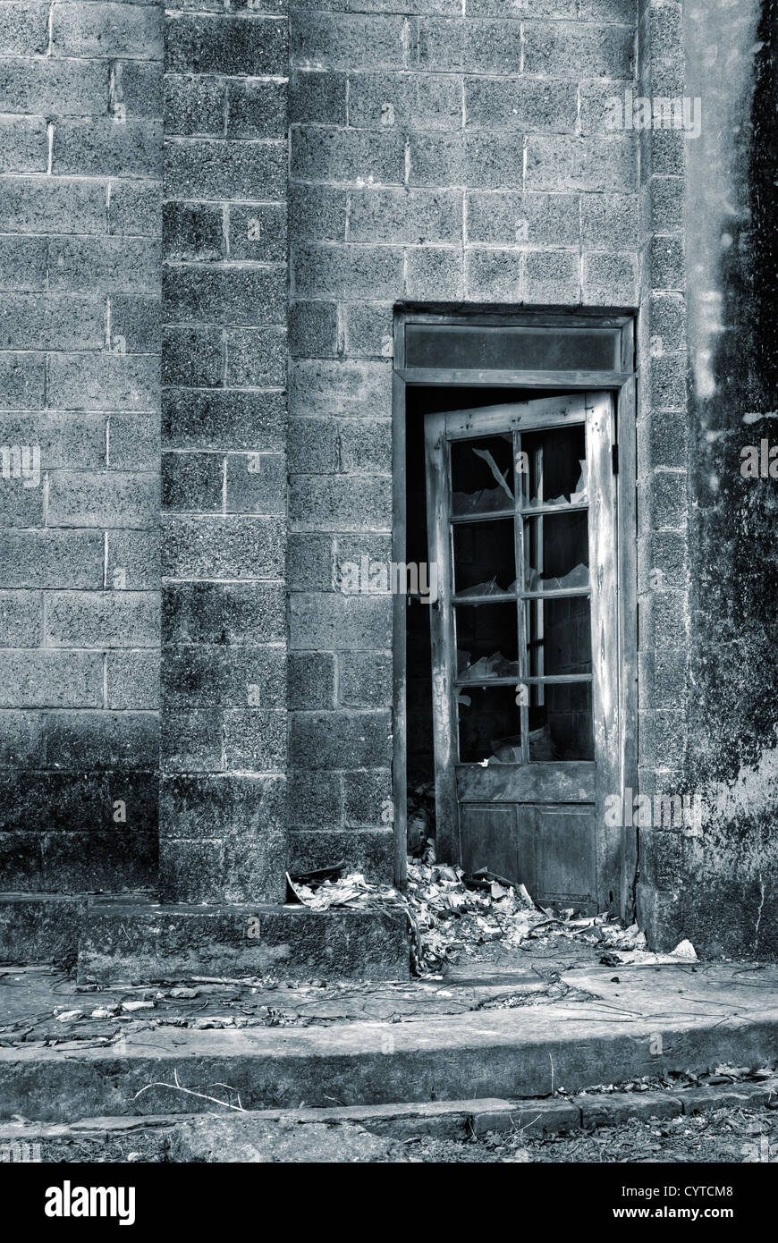 Ruin of old wall and windows and door Stock Photo - Alamy
