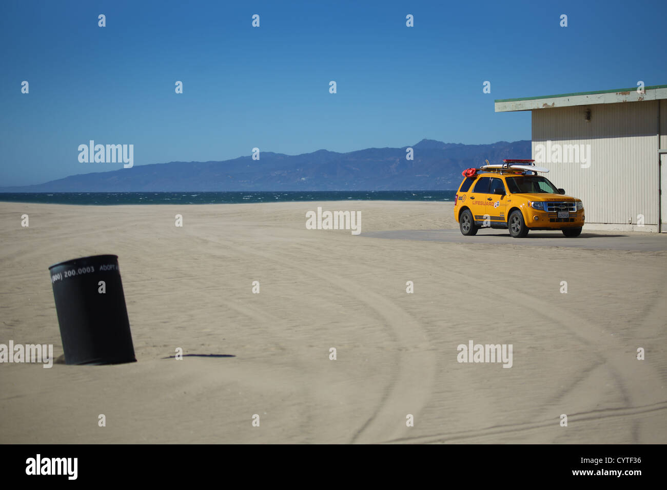 Lifeguard car los angeles hi-res stock photography and images - Alamy