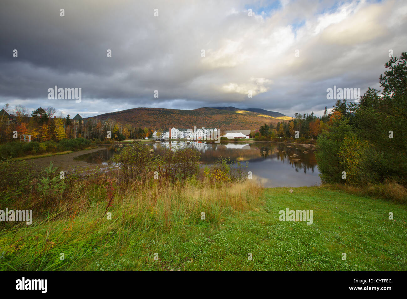 The village of Waterville Valley, New Hampshire USA during the autumn ...