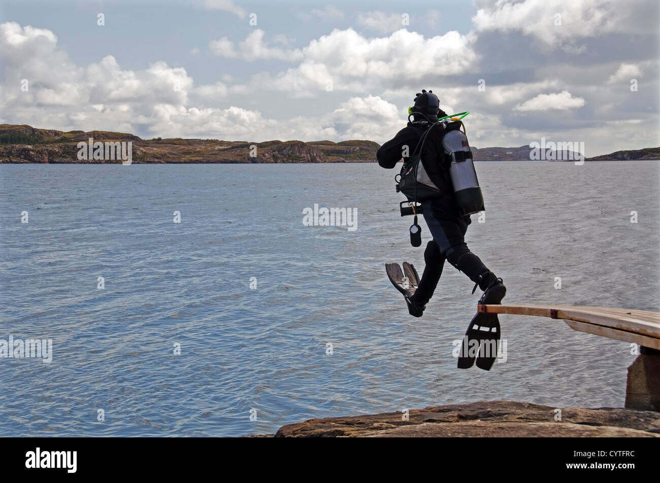 Diver board hi-res stock photography and images - Alamy