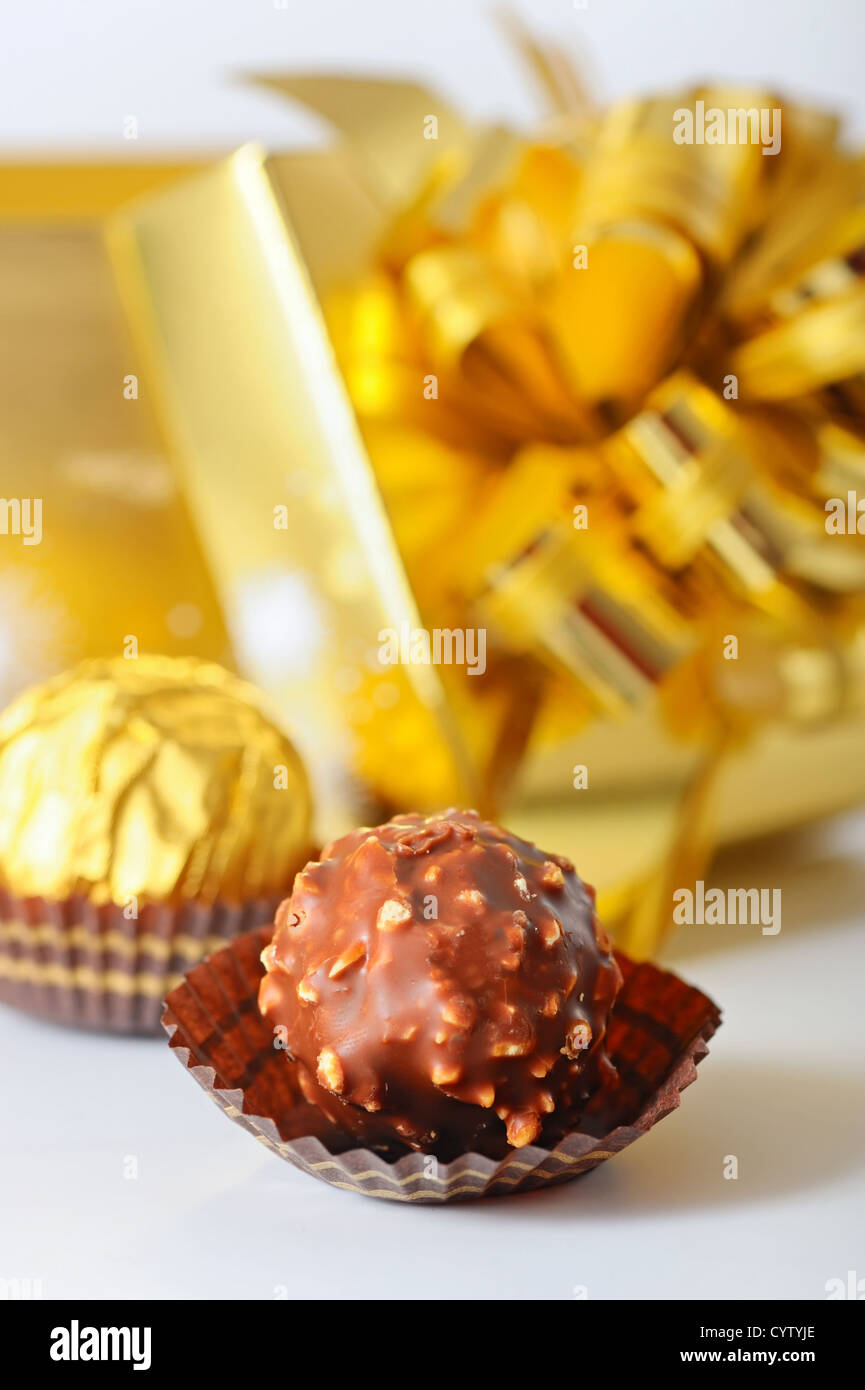 Pralines hi-res stock photography and images - Alamy