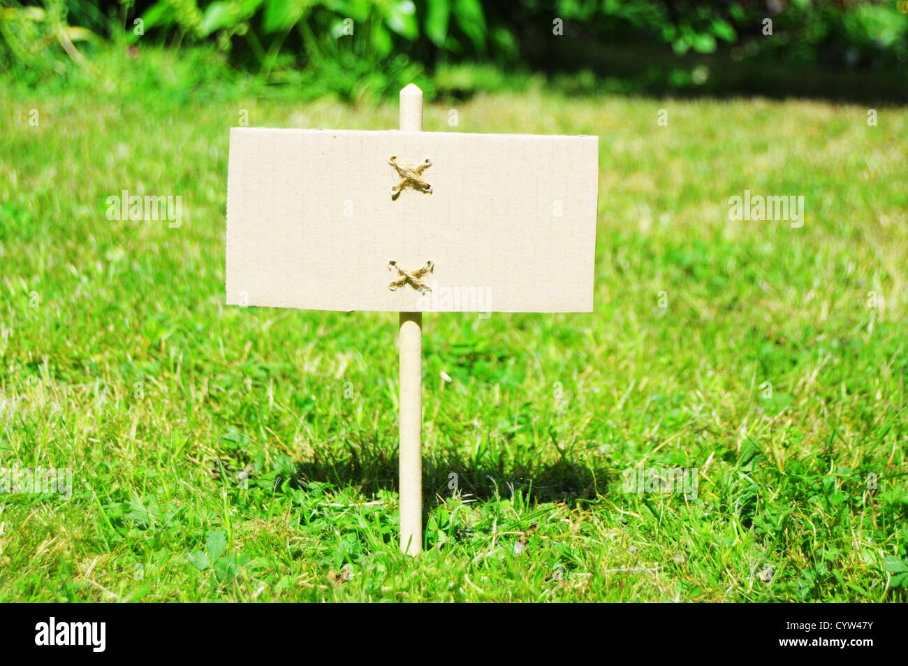 empty or blank sign with copyspace in green nature Stock Photo - Alamy
