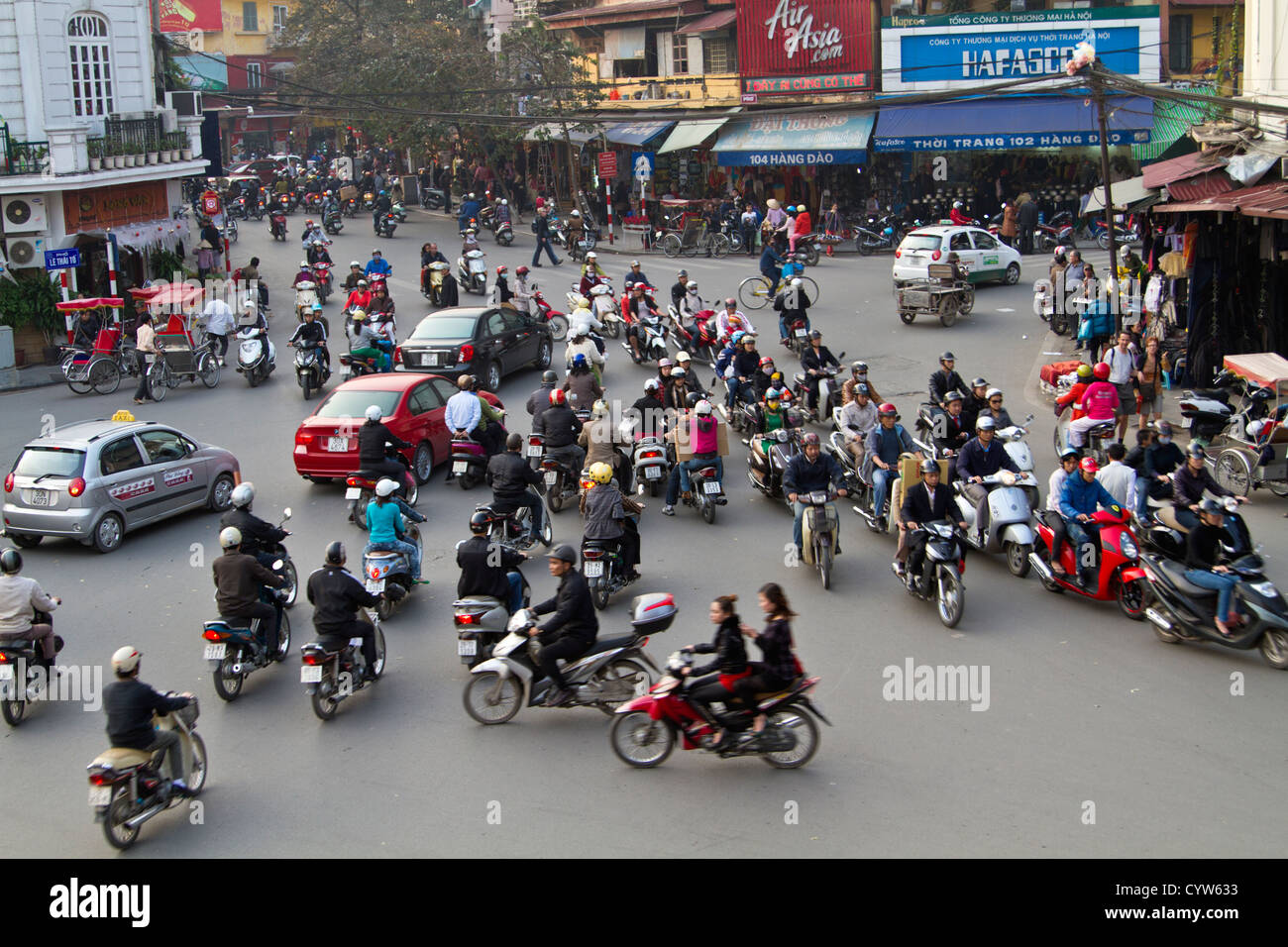 Traffic chaos at a busy intersection in the Old Quarter of Hanoi ...