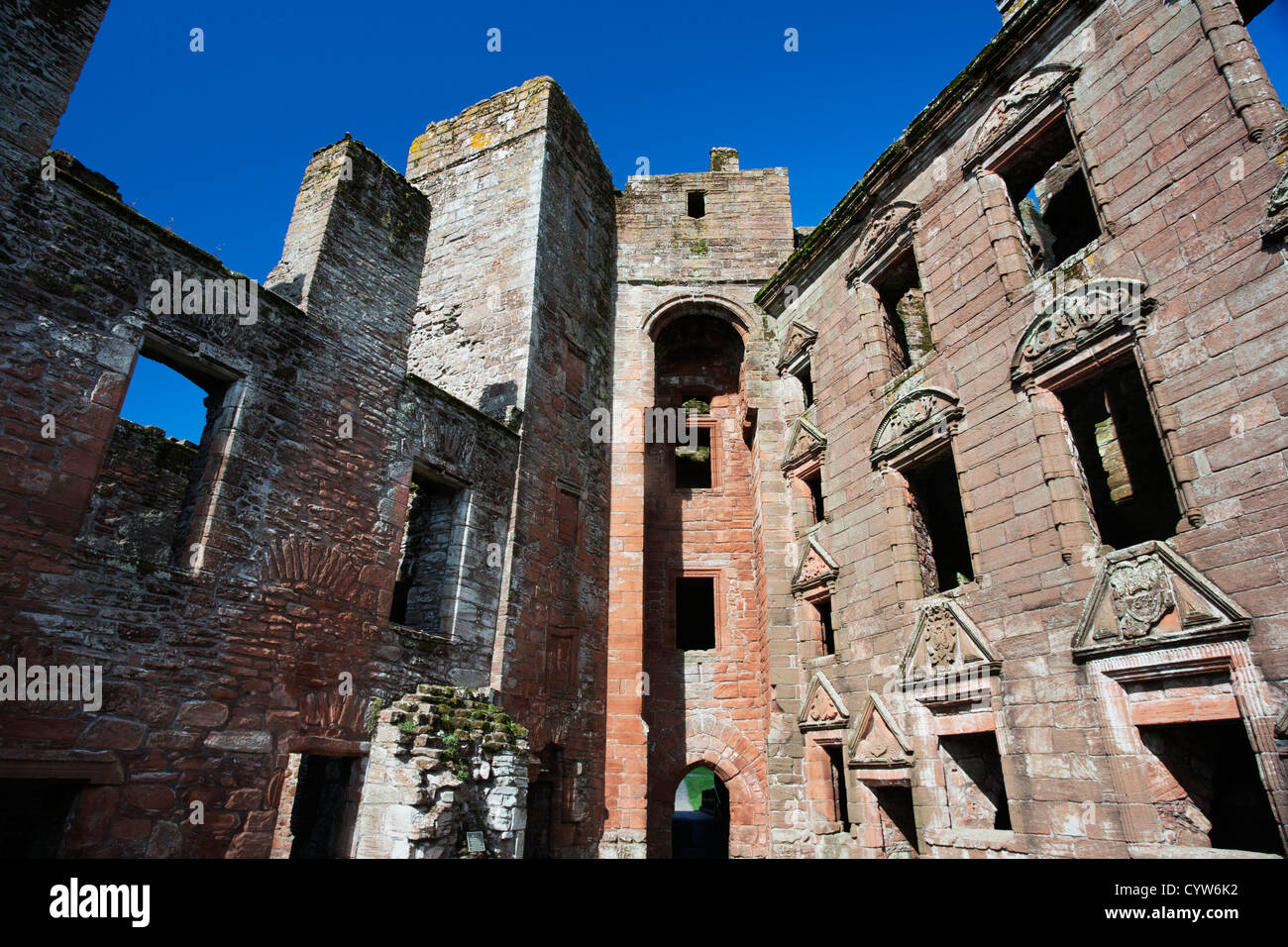 Interior castle wall High Resolution Stock Photography and Images - Alamy