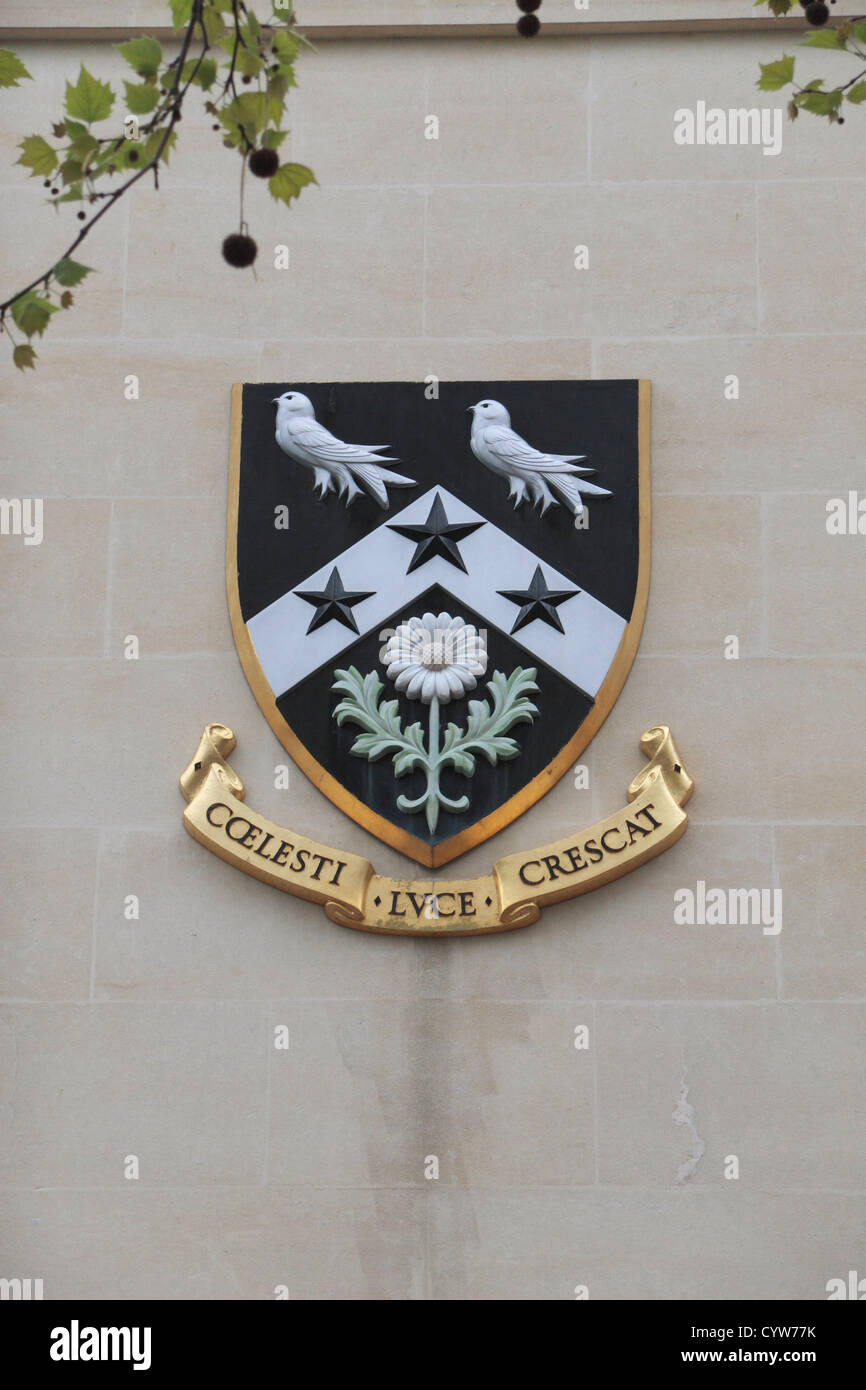 The Cheltenham Ladies' College crest, an independent boarding & day ...