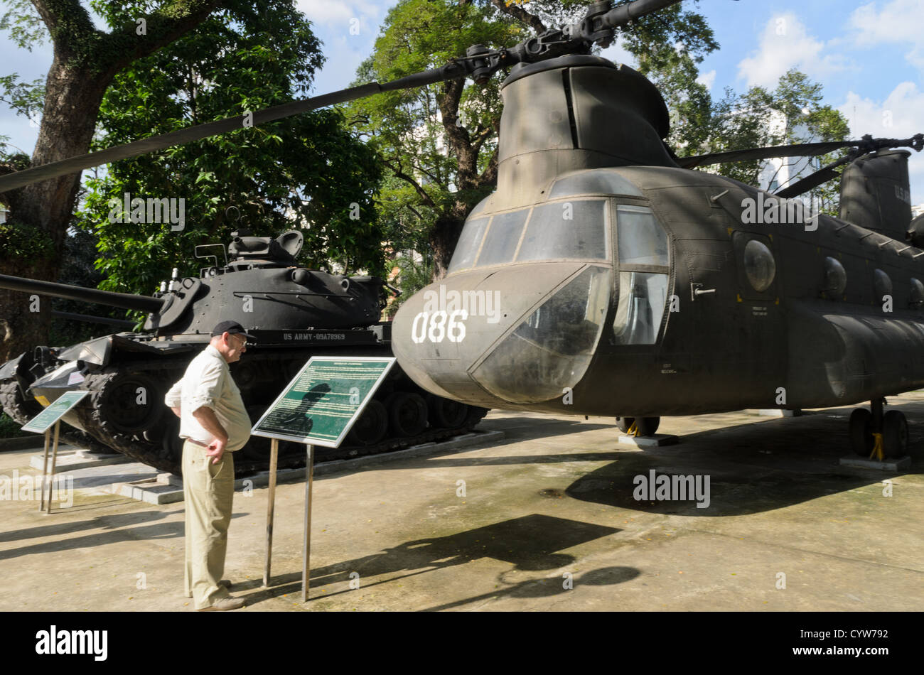 Boeing CH-47 Chinook Helicopter War Remnants Museum Ho Chi Minh City ...