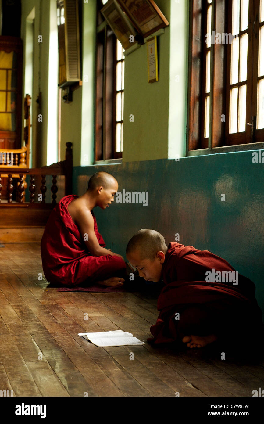 Novice monks at classroom Stock Photo - Alamy