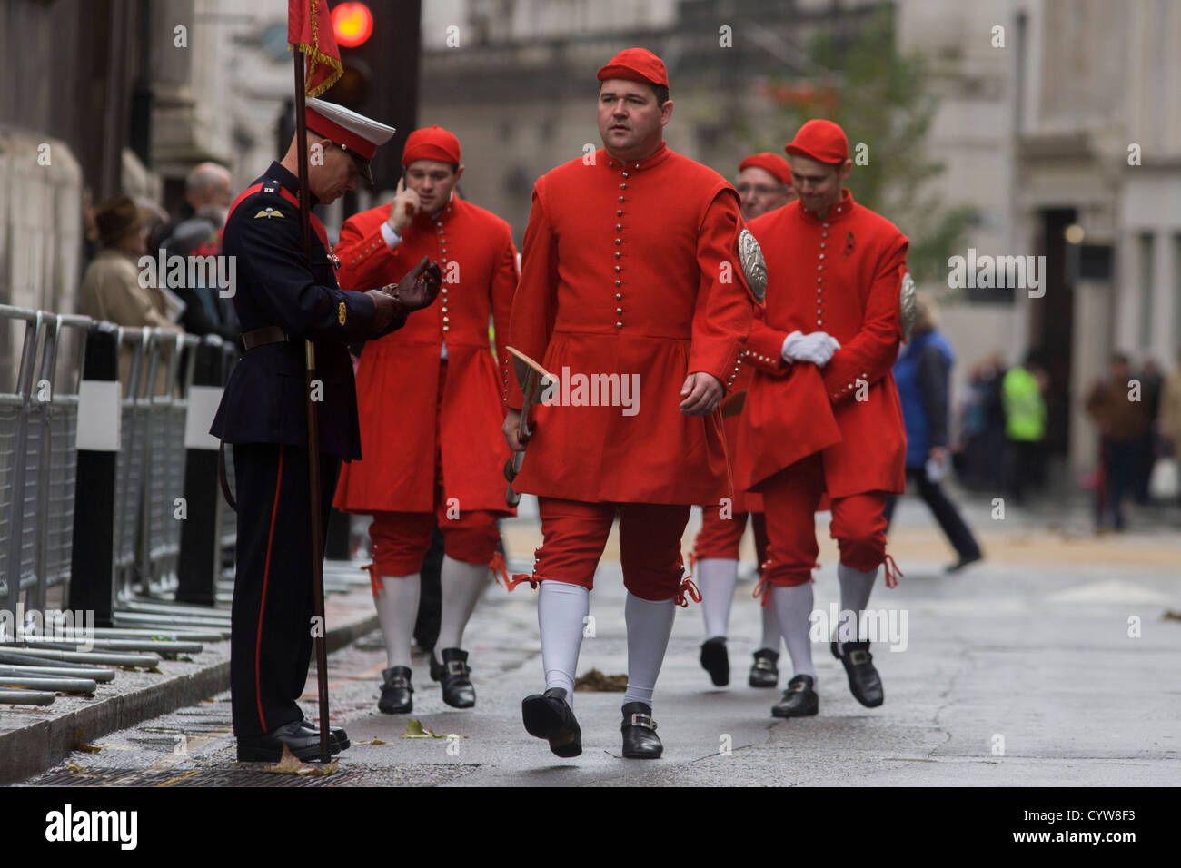 Doggetts coat and badge hi-res stock photography and images - Alamy