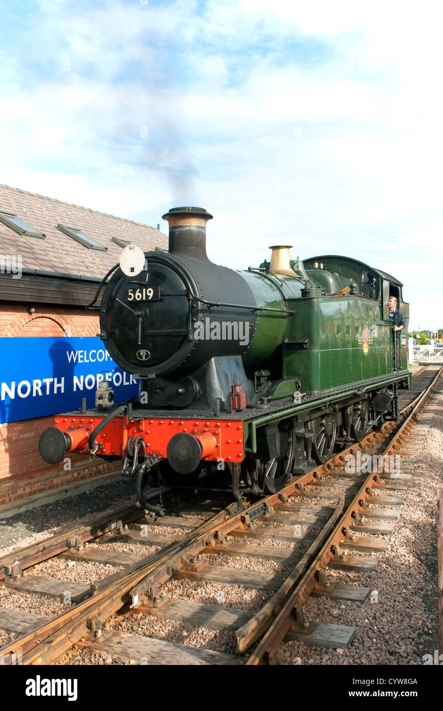 British Rail Great Western Region o-6-0 Tank engine 5619 at Sherringham ...