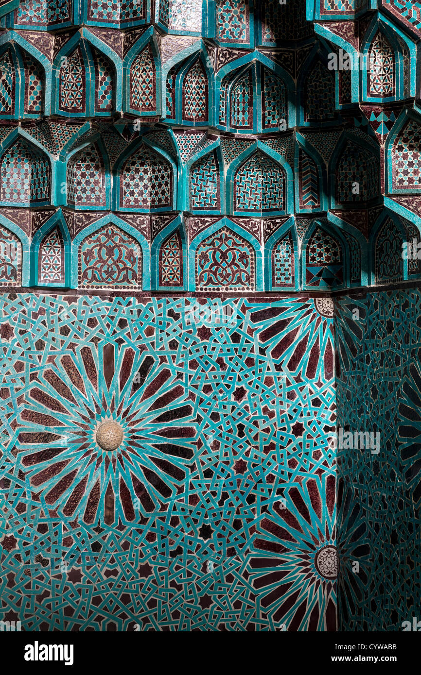 detail of tiling of mihrab, Esrefoglu Cami, Beyshehir, Turkey Stock ...