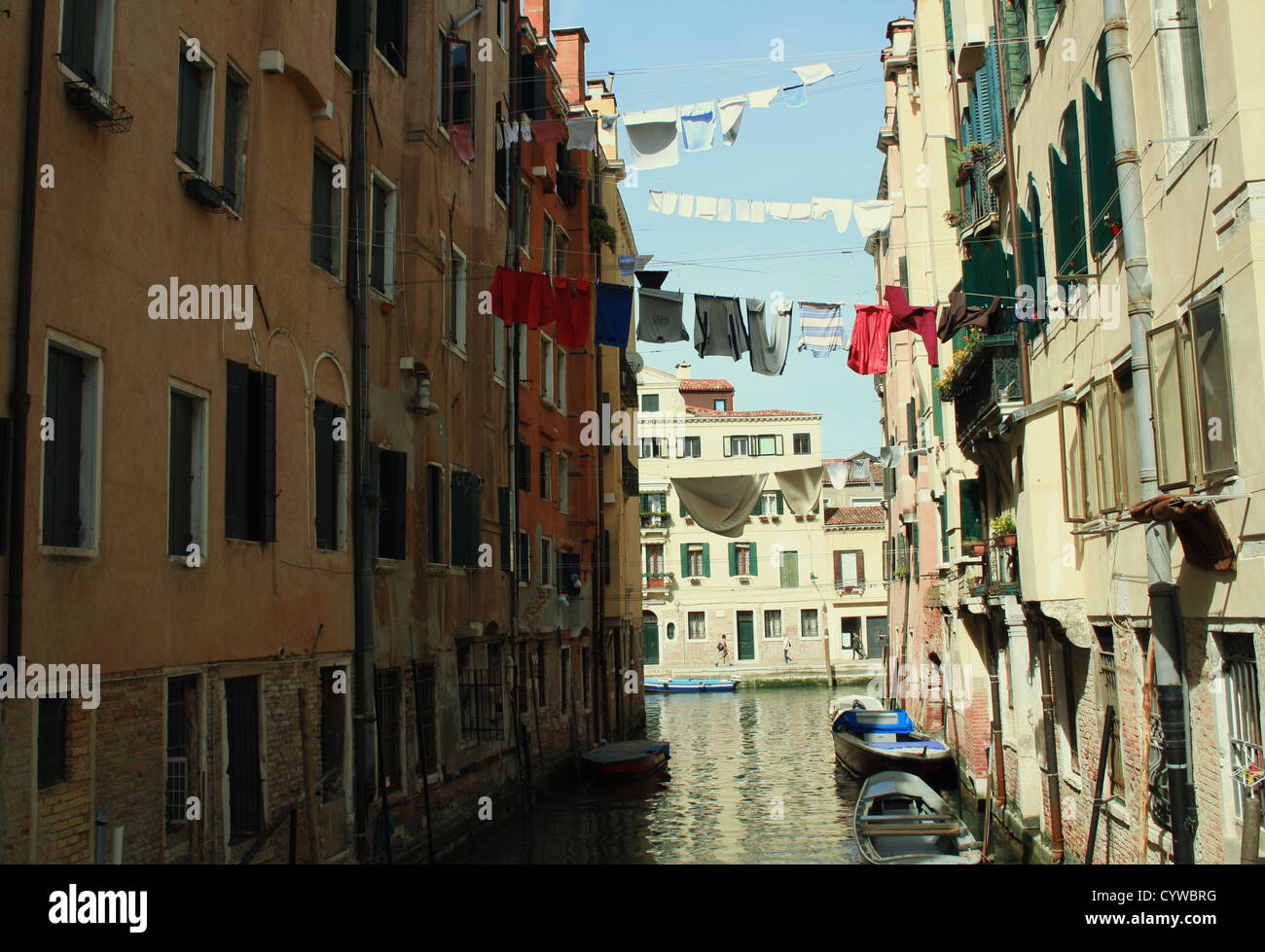 Side canal in Venice Stock Photo - Alamy