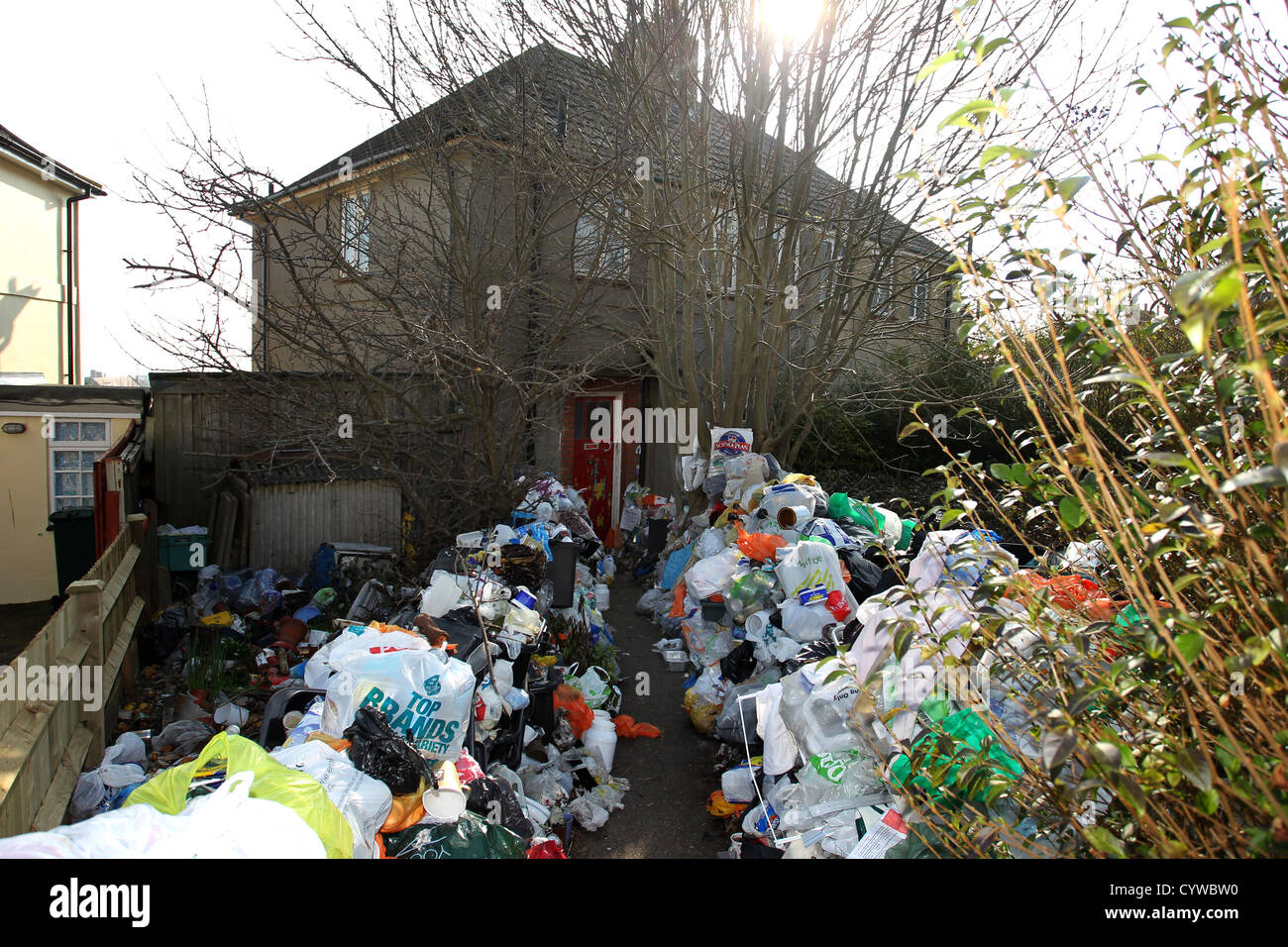Piles Of Rubbish Stock Photos & Piles Of Rubbish Stock Images - Alamy