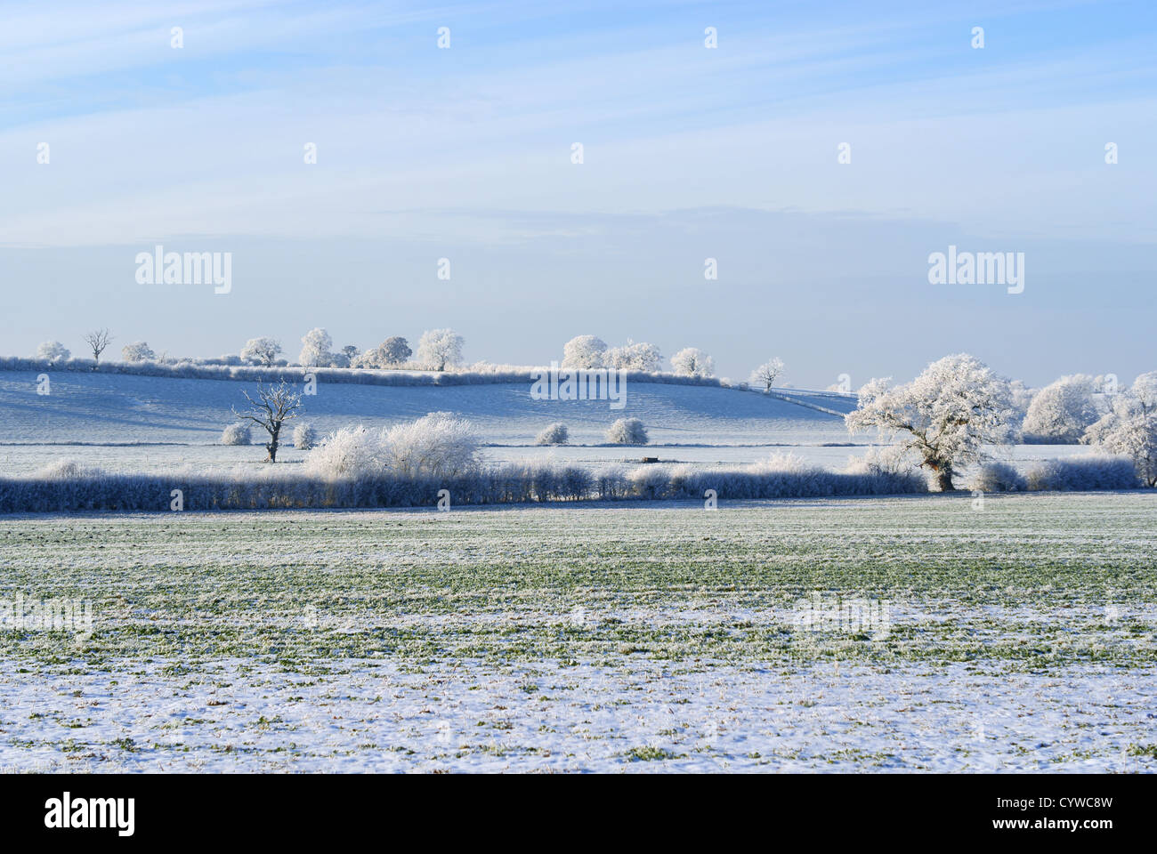 Frosty cold winter countryside landscape hi-res stock photography and ...