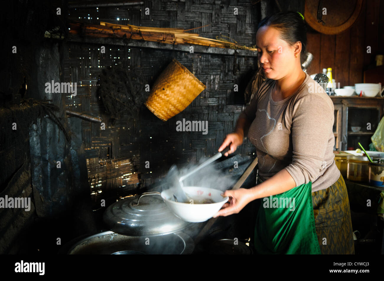 Pho Preparation Traditional Kitchen Luang Namtha Laos // LUANG NAMTHA ...
