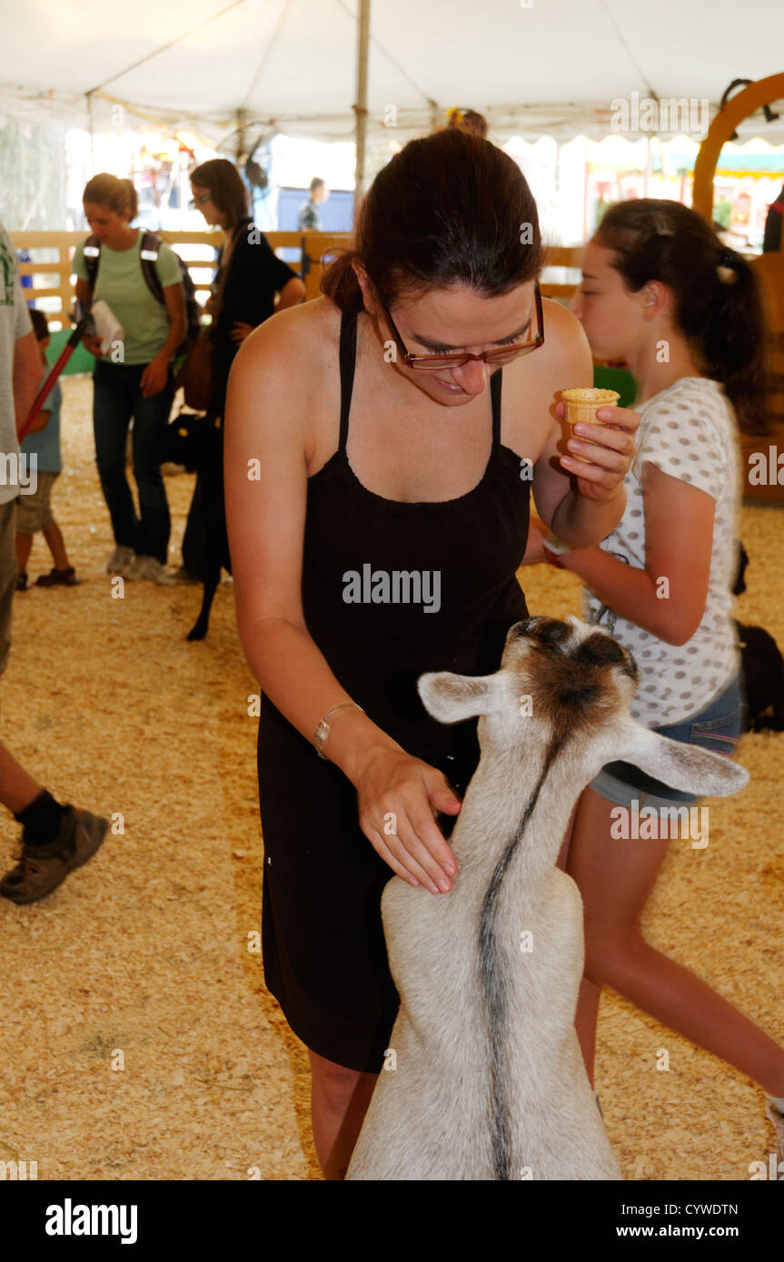 Mature woman zoo hi-res stock photography and images - Alamy