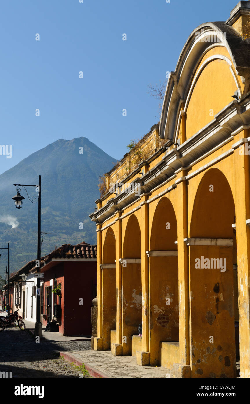 ANTIGUA GUATEMALA, Guatemala — Traditional Spanish colonial ...