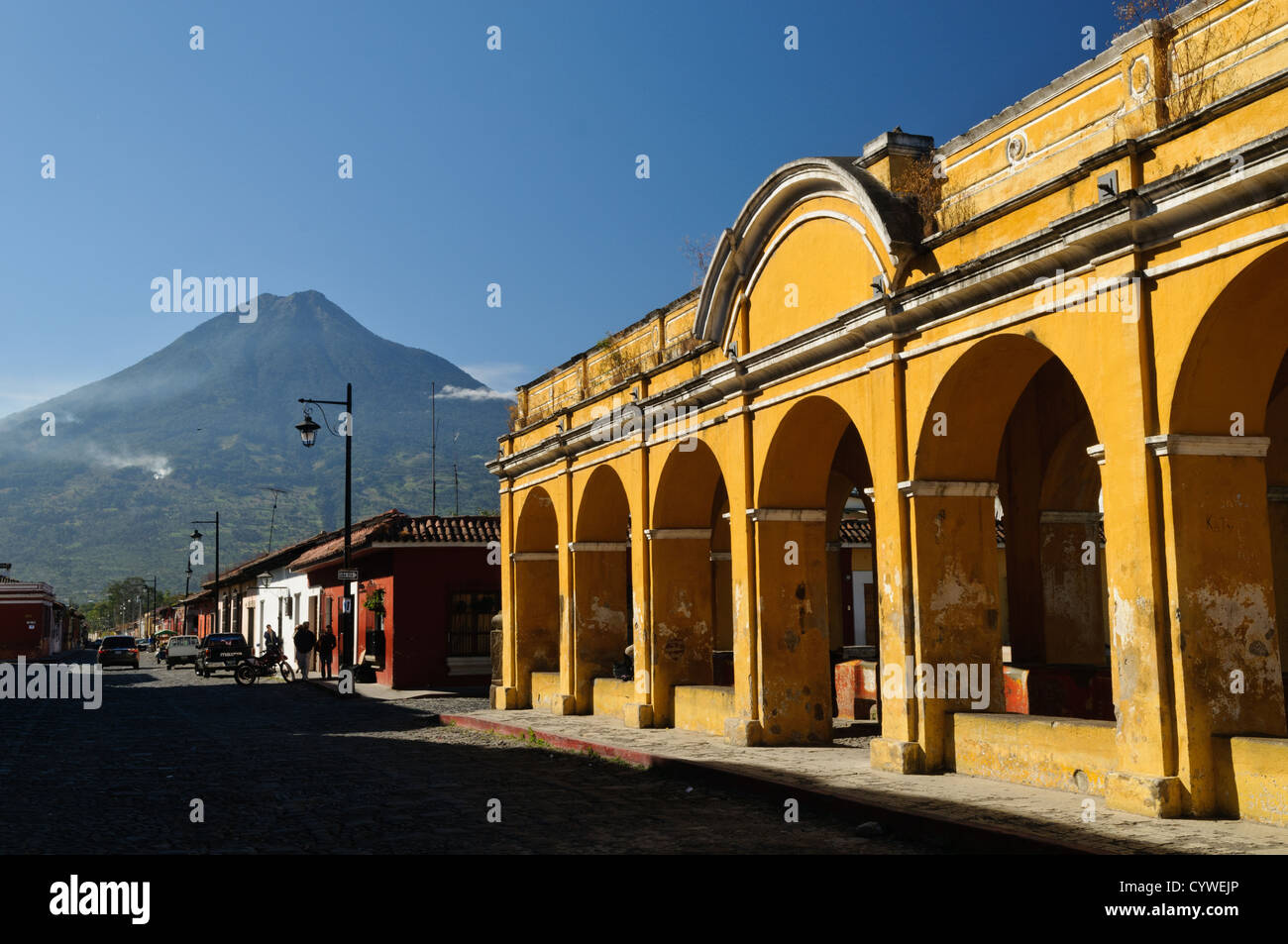 Agua Volcano And Colonial Architecture Antigua Guatemala // ANTIGUA ...