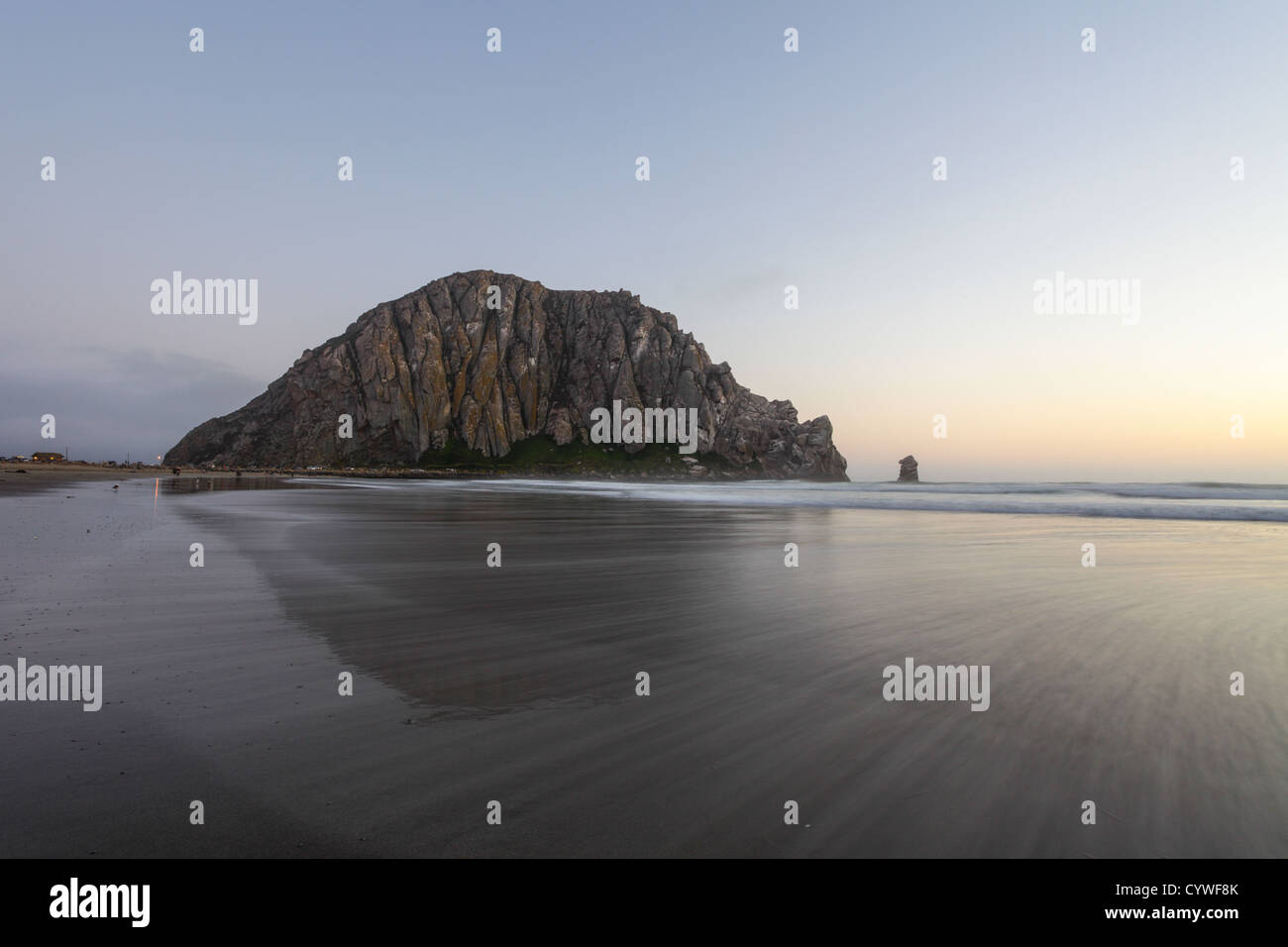 Morro bay rock beach in hi-res stock photography and images - Alamy