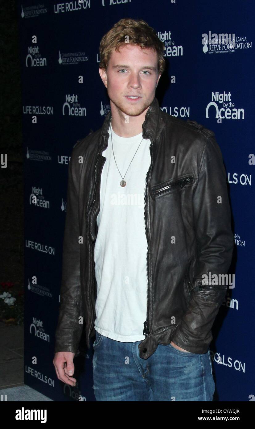 Nov. 10, 2012 - Los Angeles, California, U.S. - Jonny Weston attends ...