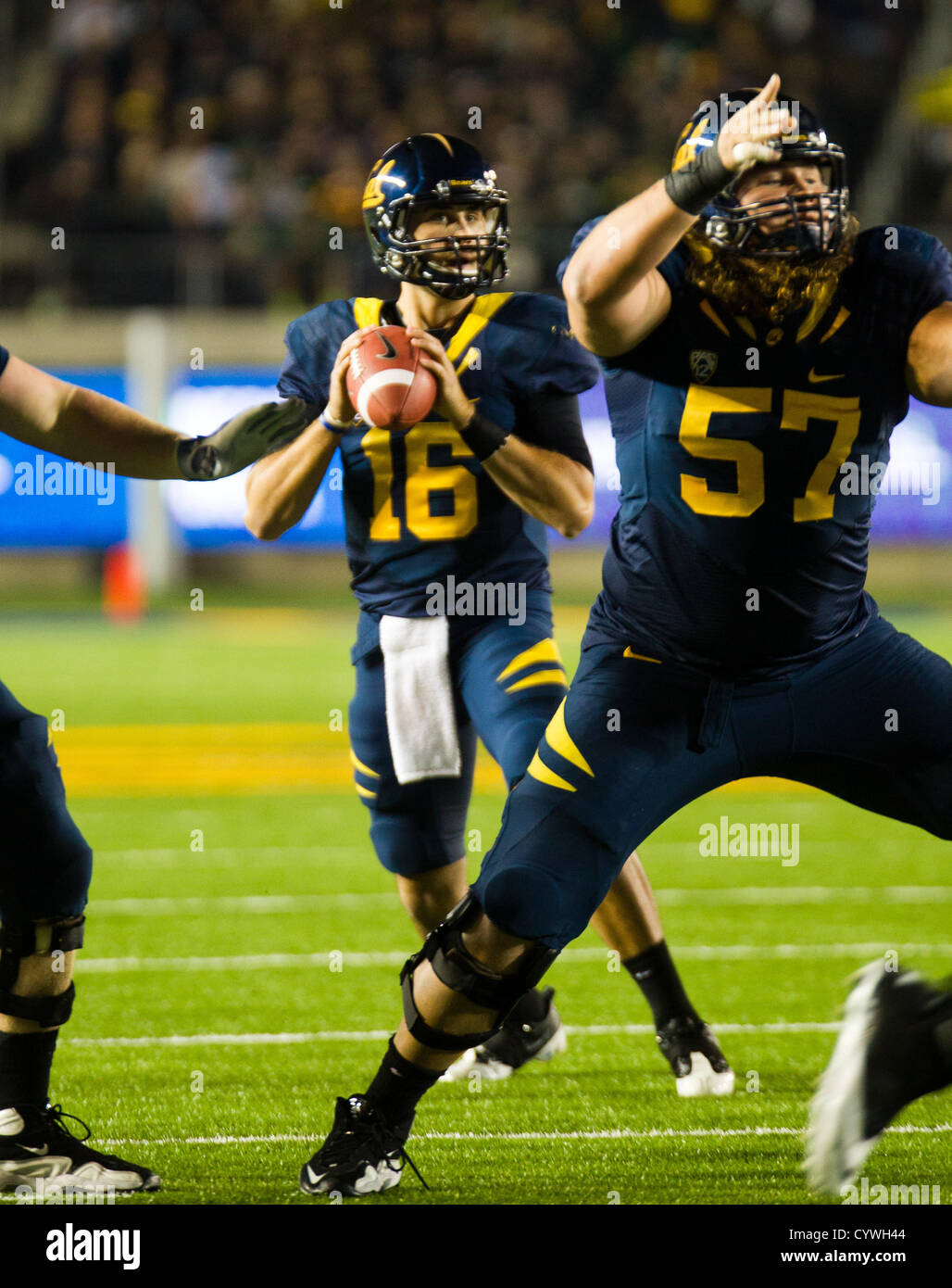 Nov. 10, 2012 - Berkeley, CA, USA - Cal quarterback Allan Bridgford ...