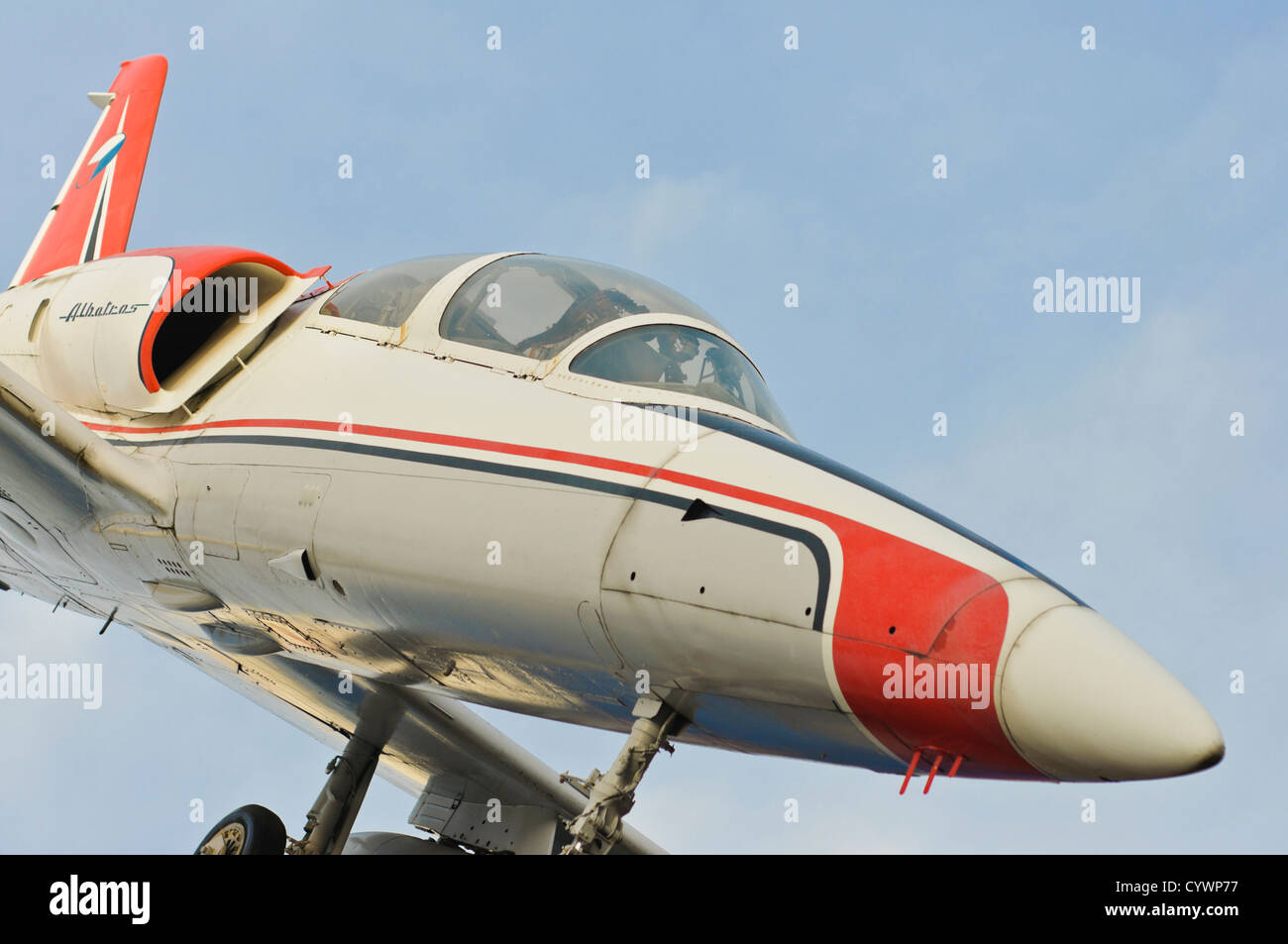 AERO L-39 Albatros jet fighter trainer aircraft - Car & Technology ...