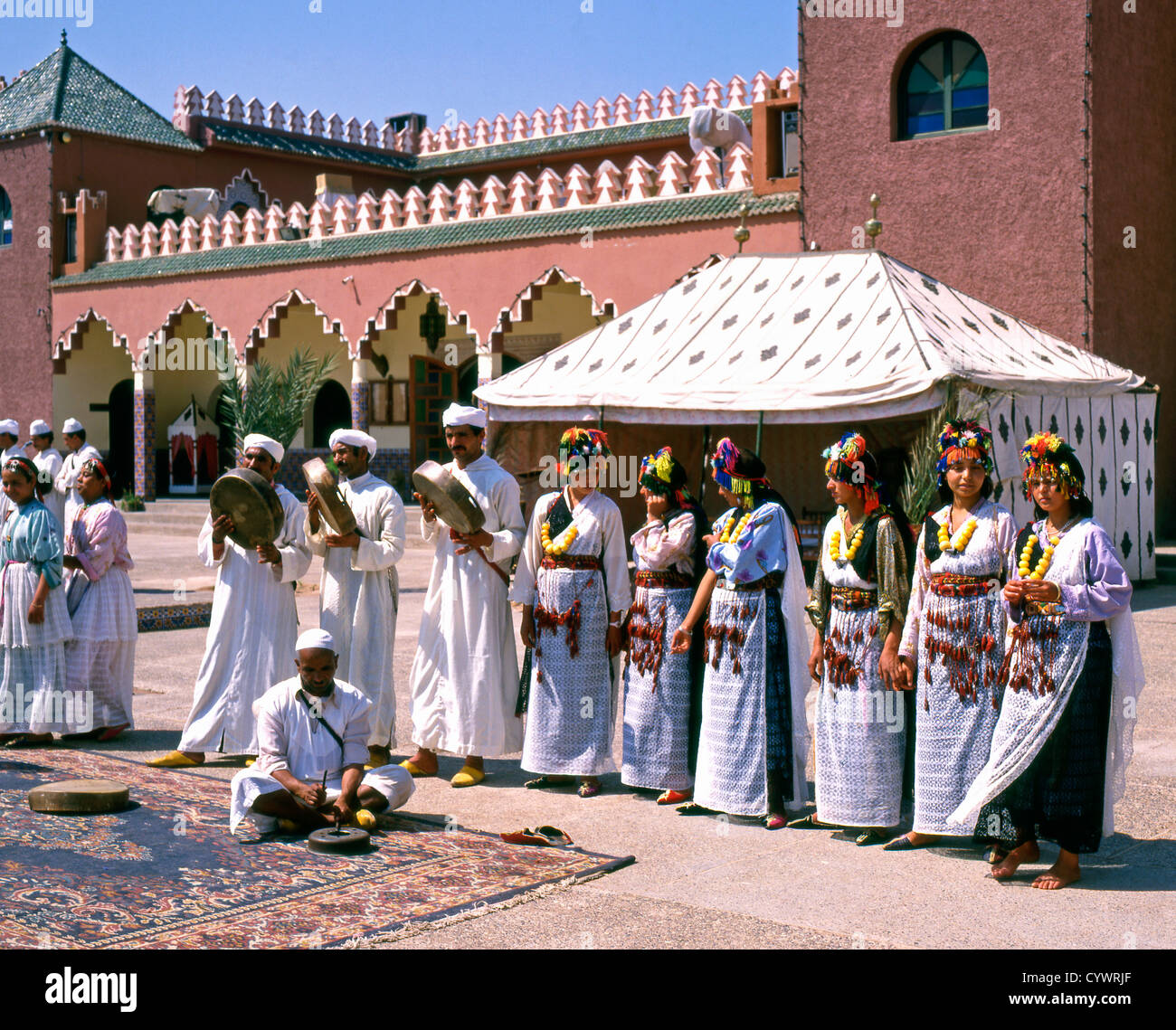 Morocco, Marrakech, folklore show, people Stock Photo - Alamy