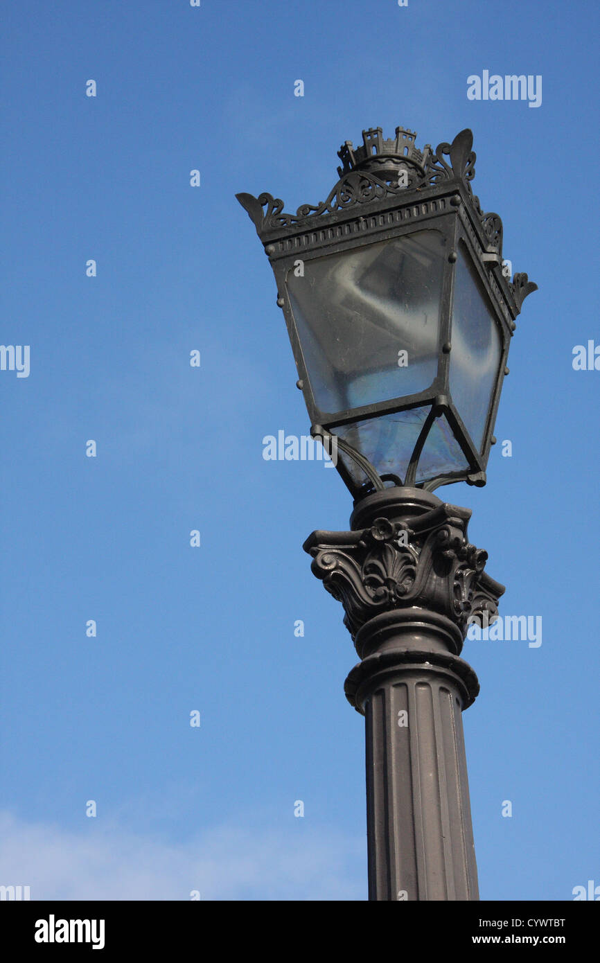 Streetlight in Paris Stock Photo - Alamy