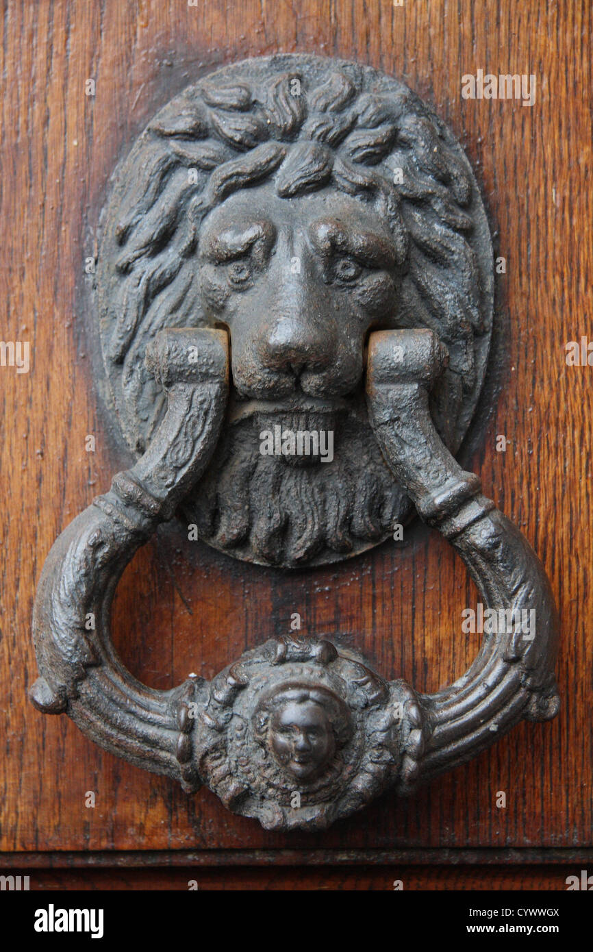 Ancient door knocker Stock Photo - Alamy