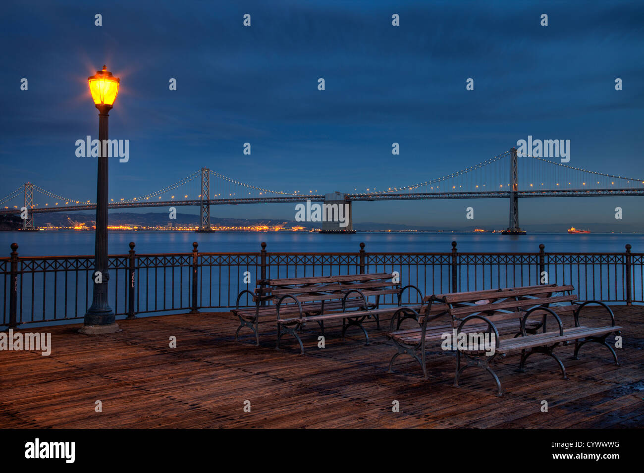 Bay bridge san francisco night hi-res stock photography and images - Alamy