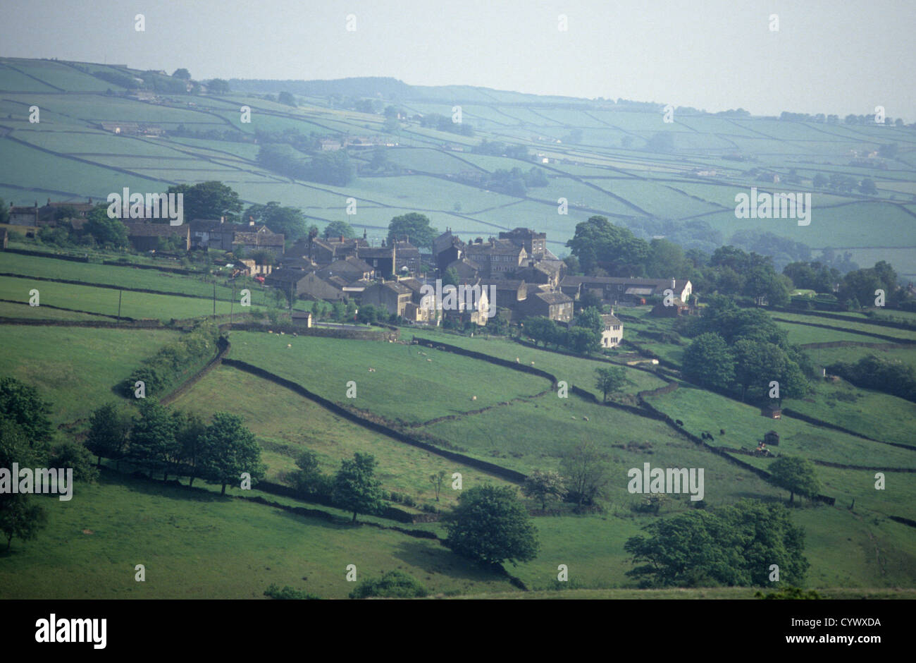 Holme village hi-res stock photography and images - Alamy