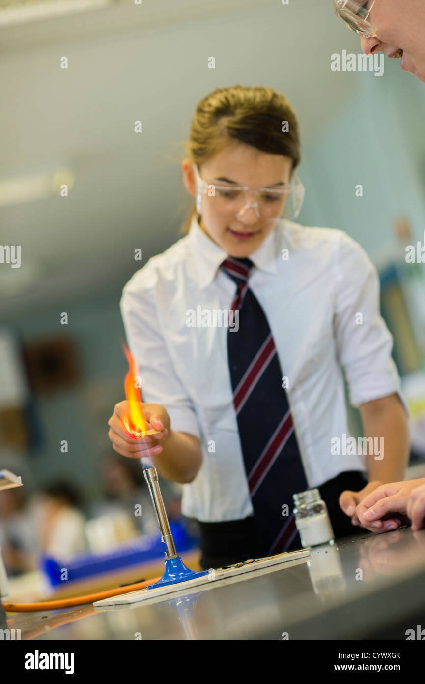 Bunsen burner student hi-res stock photography and images - Alamy