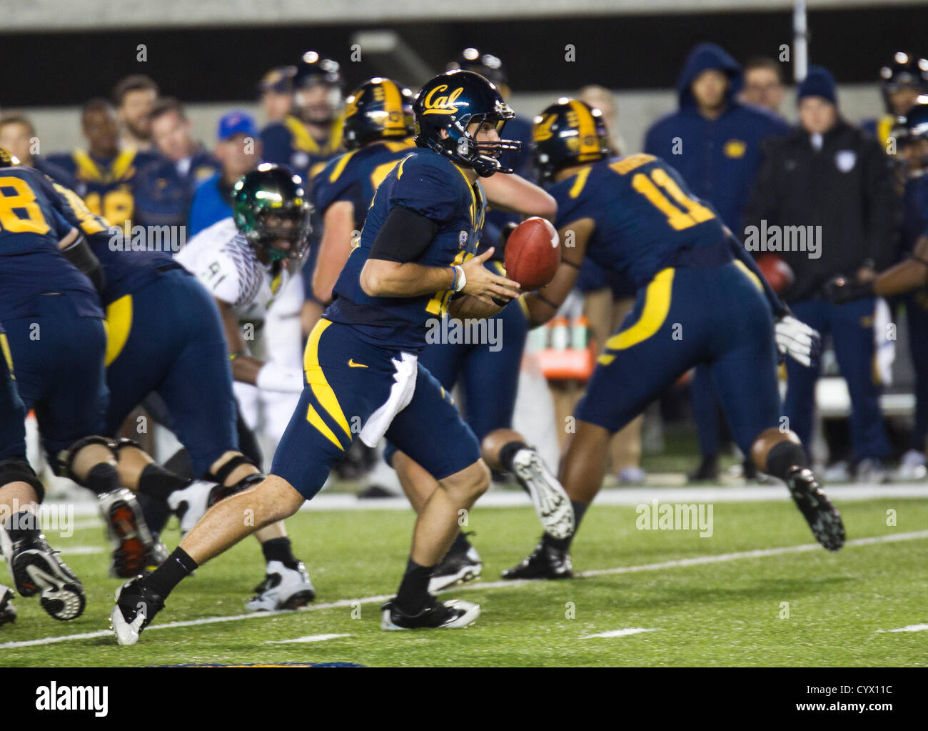 Nov. 10, 2012 - Berkeley, CA, USA - Cal quarterback Allen Bridgford ...