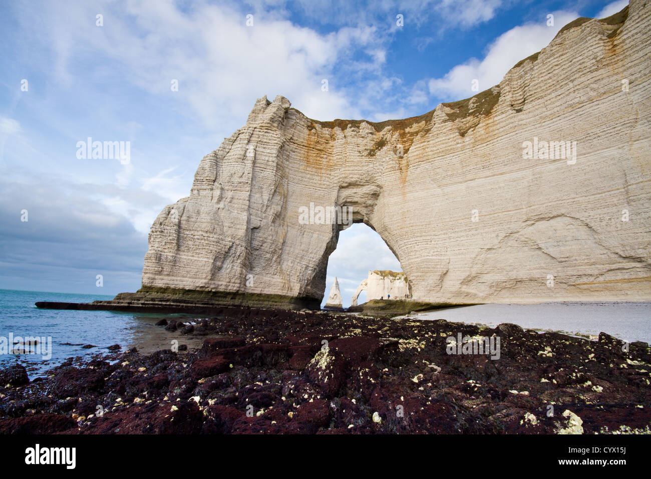 Sea arch in Etretat Stock Photo - Alamy