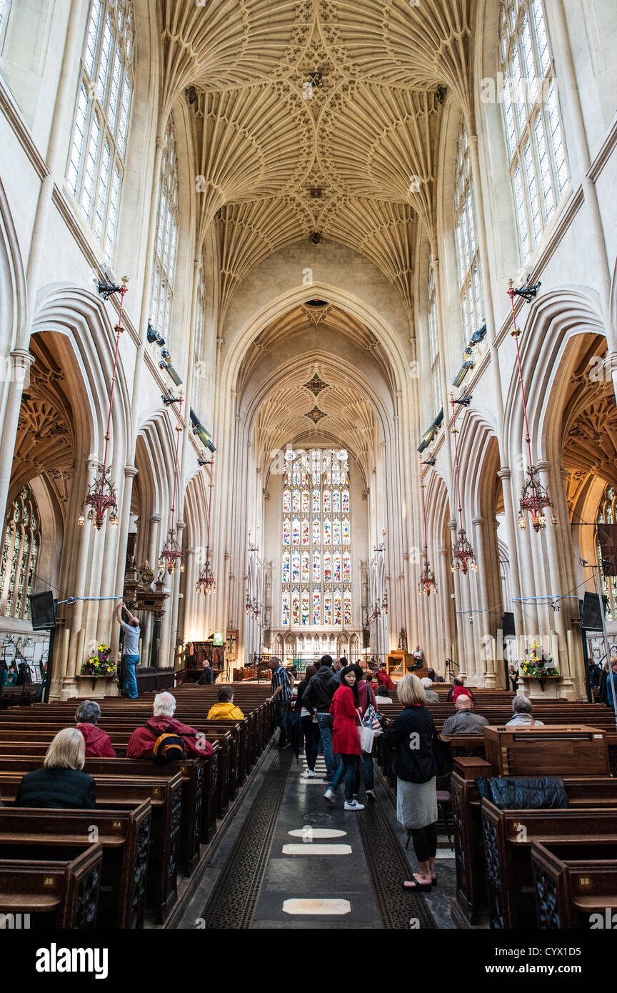BATH, England — The magnificent interior of Bath Abbey features its ...