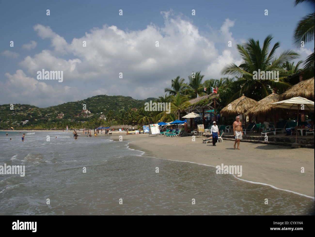 Playa de Ropa, Zihuatanejo, Mexico Stock Photo - Alamy