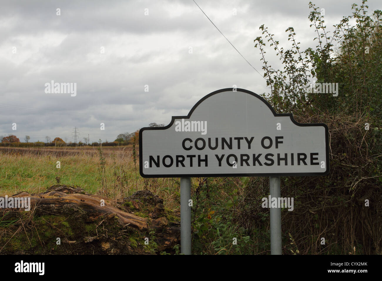 county of north yorkshire boundary sign Stock Photo - Alamy