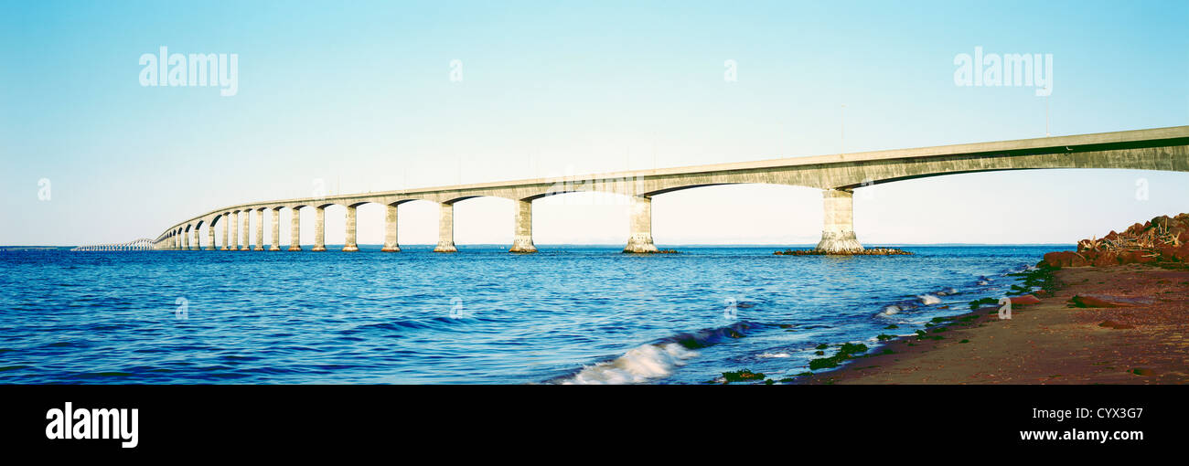Confederation Bridge crossing Northumberland Strait, New Brunswick to ...