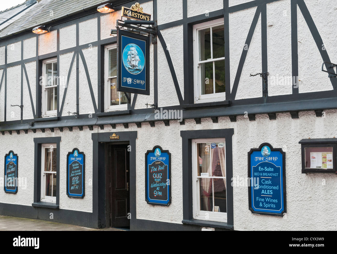 The ship bar hi-res stock photography and images - Alamy