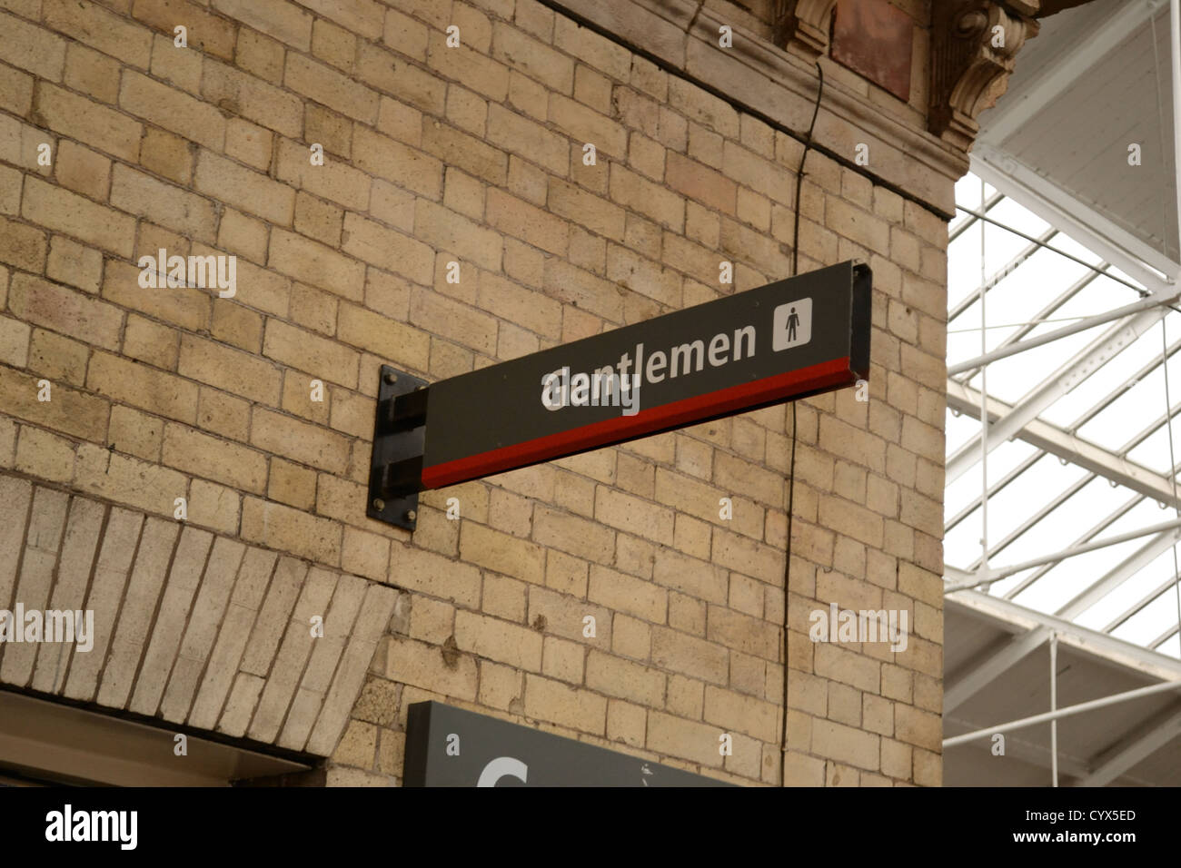 Toilet sign train hi-res stock photography and images - Alamy