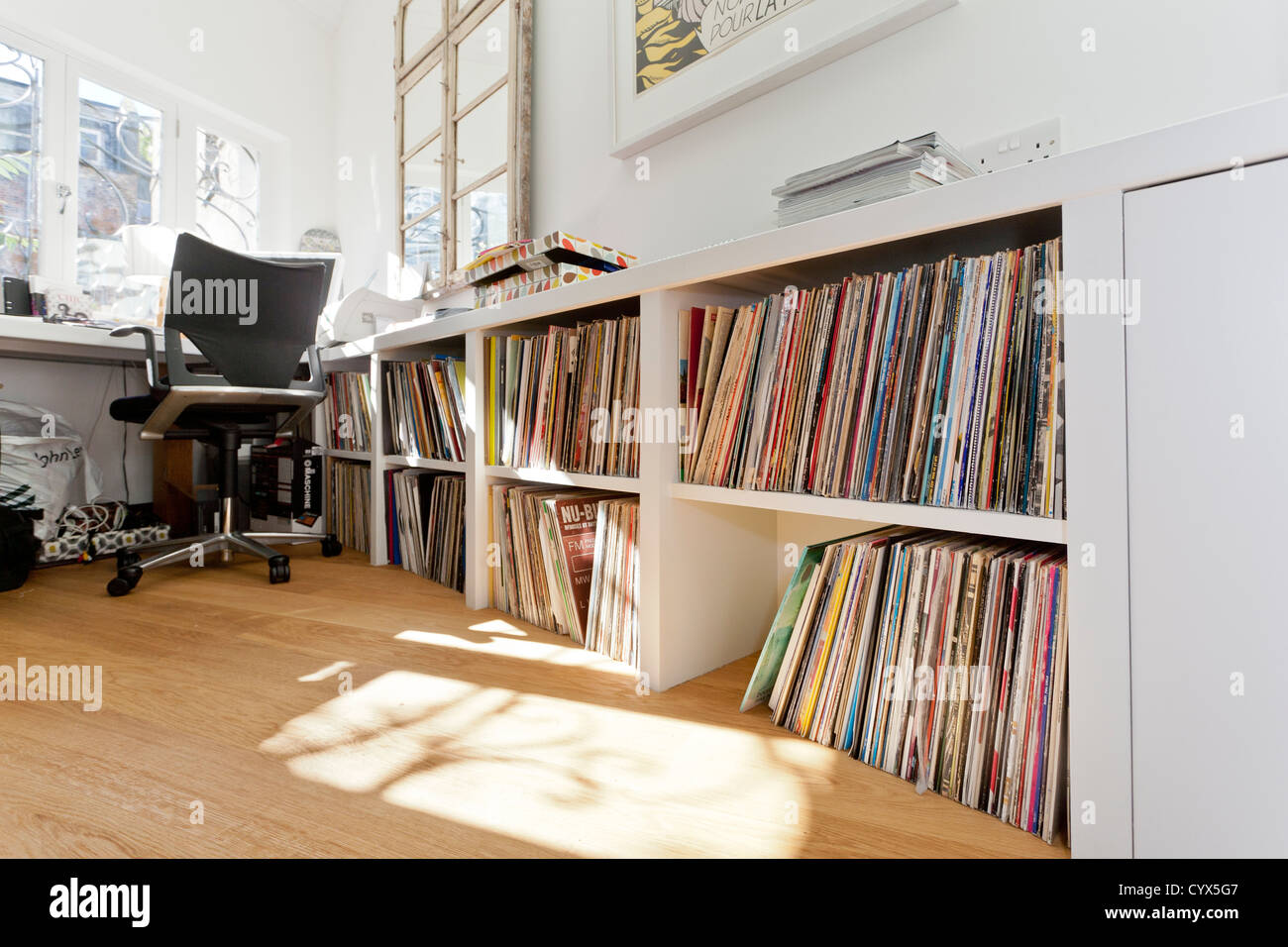 Albums hi-res stock photography and images - Alamy