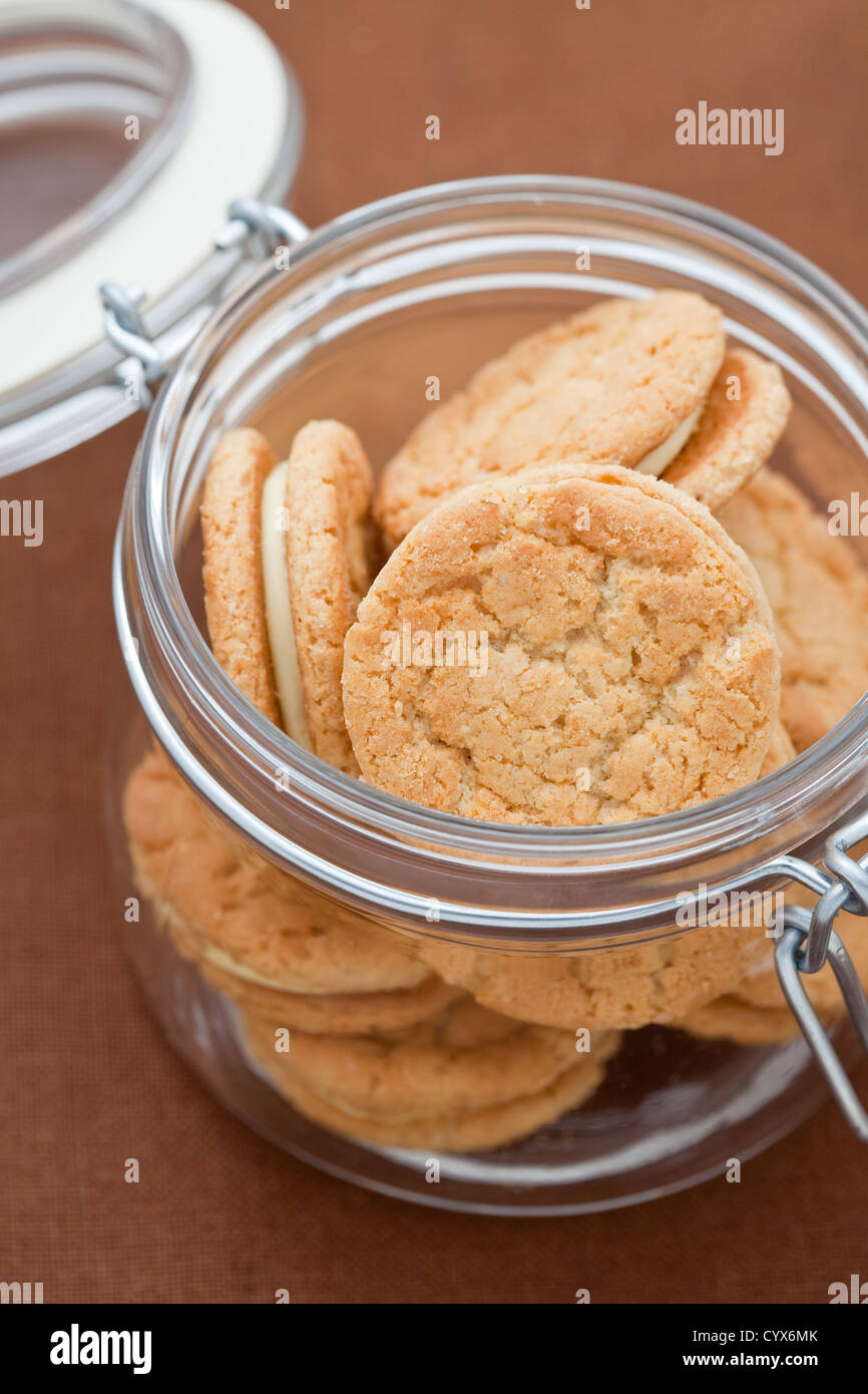 Ginger biscuits in a large glass jar Stock Photo - Alamy