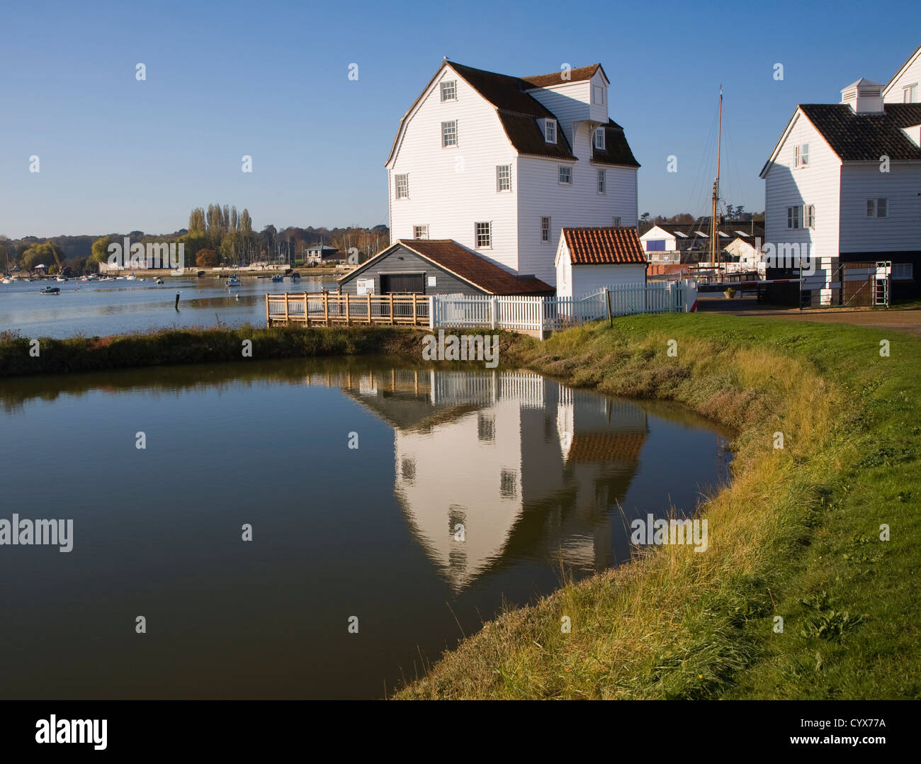 Tide mill pool reflection Woodbridge, Suffolk, England built 1793 on ...