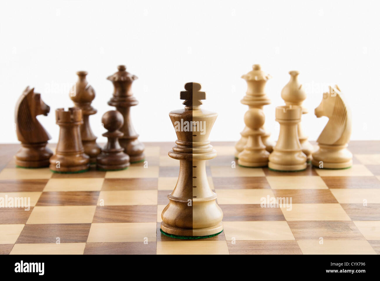 Close-up of chess pieces on a chessboard Stock Photo - Alamy