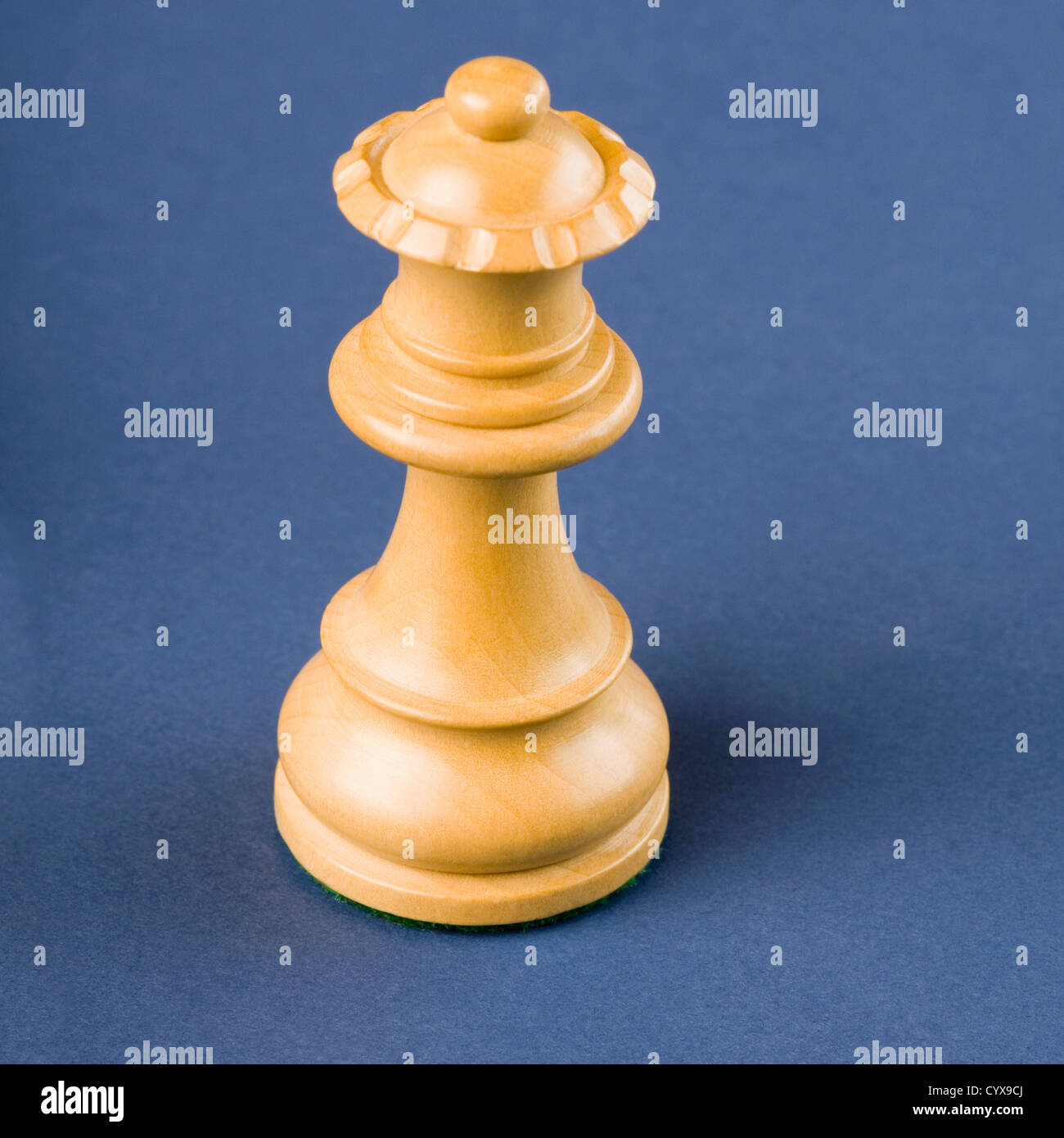 Queen chess hi-res stock photography and images - Alamy