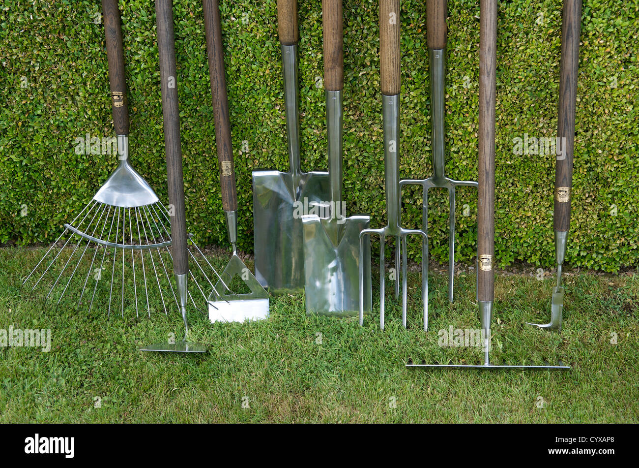 Garden tools hi-res stock photography and images - Alamy