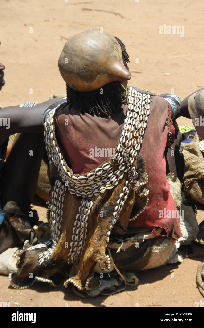 Ethiopia. Omo Valley, Bana Tribe woman in shells and leather Stock ...