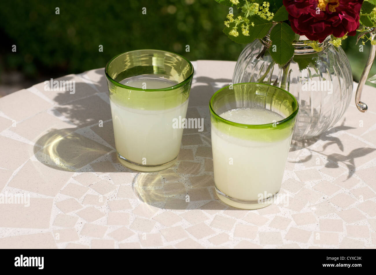 Two glasses drinks lemon hi-res stock photography and images - Alamy
